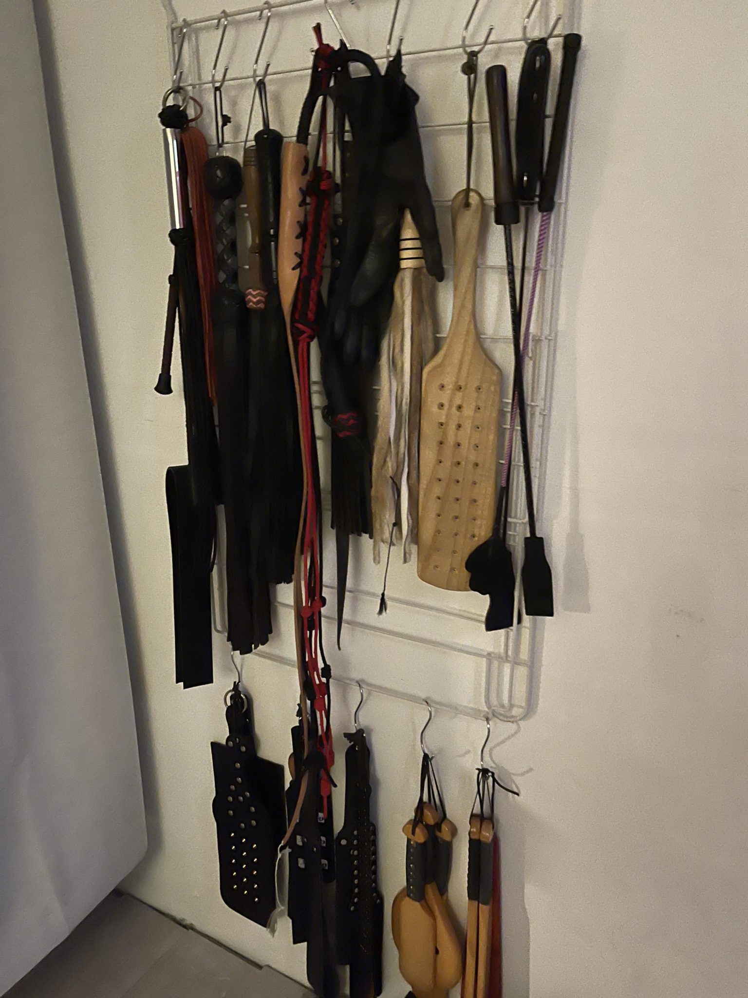 Mini Dungeon Parties - Miss Kim Rub mini dungeon parties