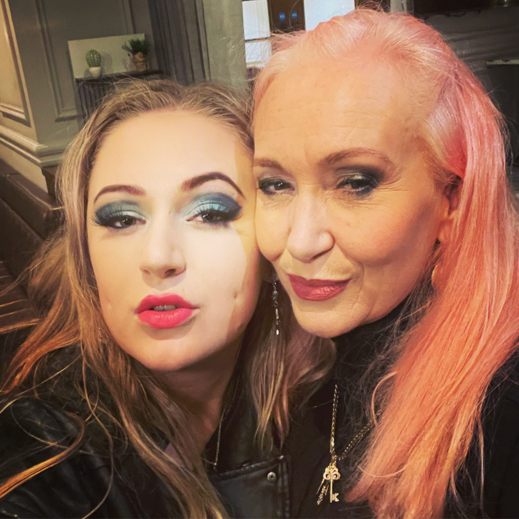 Queen Bee Society Dublin Chapter - Miss Kim Rub Queen Bee Society ...