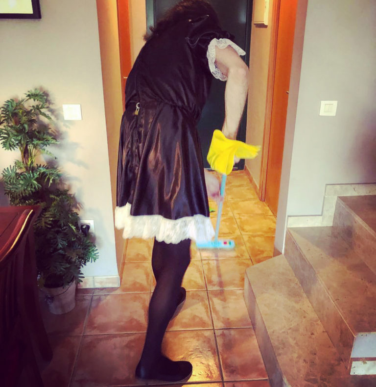 Maid In Training - Miss Kim Rub Maid In Training