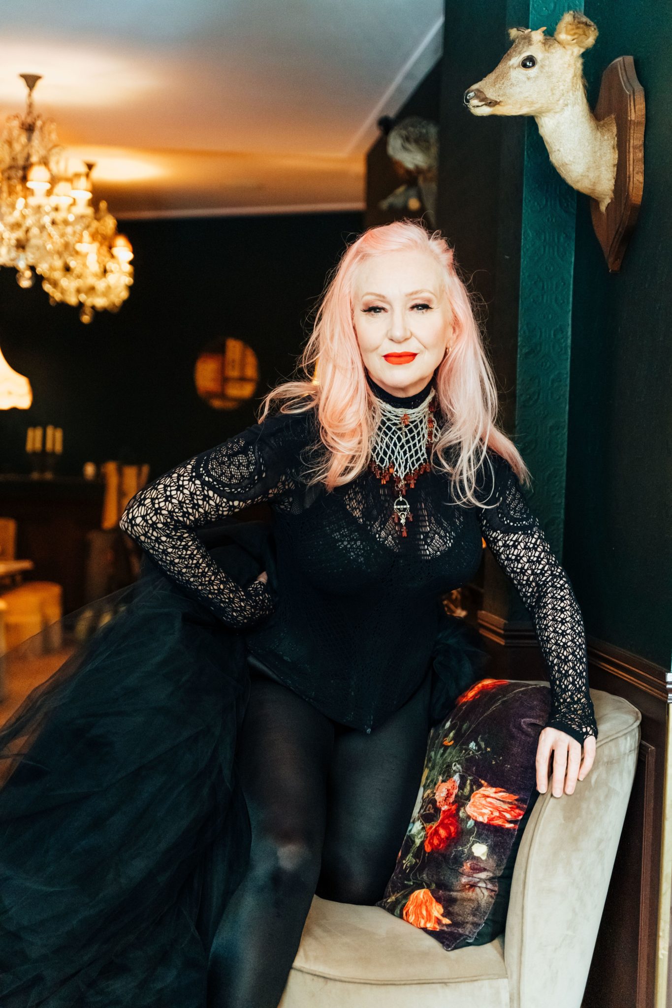 ETz7P_vg - Miss Kim RubMiss Kim Rub