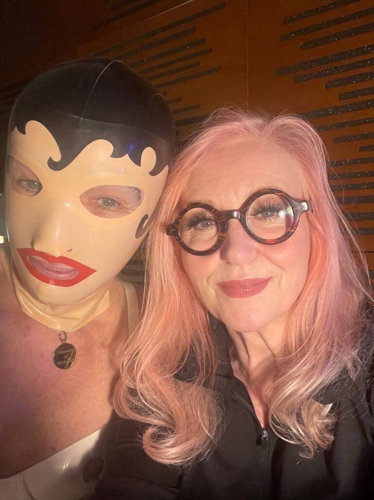 Collars and Collaring - Miss Kim Rub Collars and Collaring